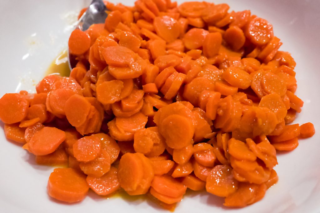 Glazed Carrots | Eat Smart, Move More | Virginia Family Nutrition Program